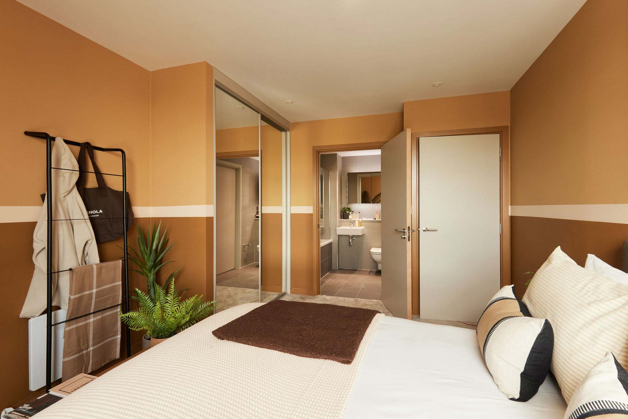 Bale & Anchor - 2 bedroom - offering you a space as unique as you are